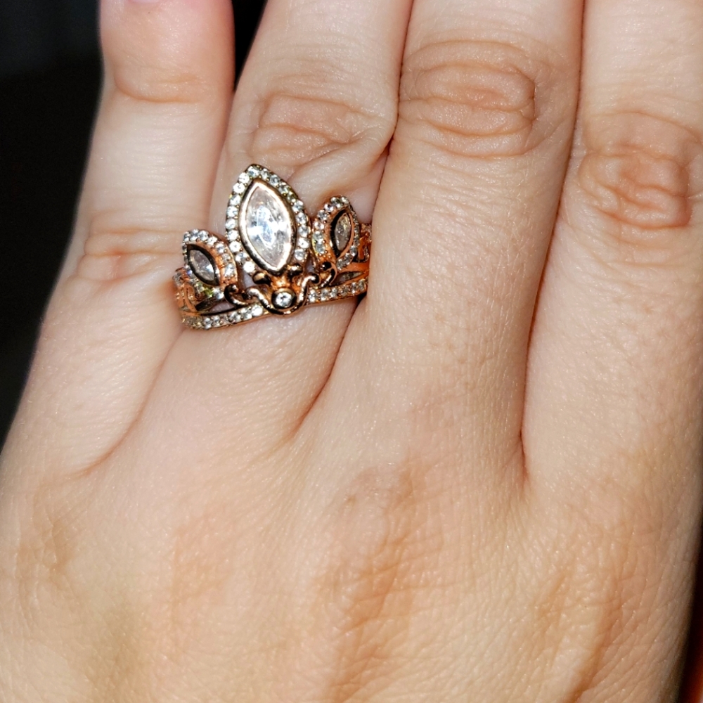 Rapunzel Tangled Crow Ring - Gem